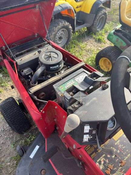 Troy-Built Lawn Mower - Schmid Auction