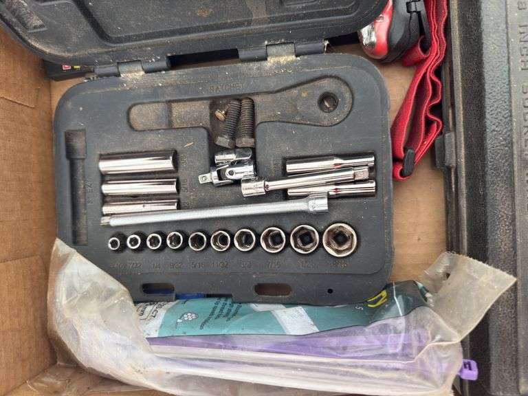 Hex bit, 3/8"drive sockets, 1/4"drive and misc. - Schmid Auction