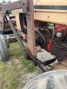 Case 530 Tractor with loader, gas, bucket, 3pt, 4 speed, runs, has rear ...