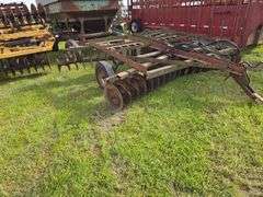 International Model 37 Disk, 12ft - Schmid Auction