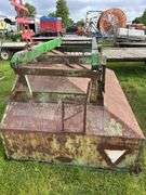 Gravity flow box, no running gear - Schmid Auction