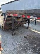 1982 53ft double drop semi trailer w/dove tail & ramps & outriggers ...