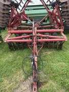 White 271 21ft disc, 22" blades, new blades and bearings, new hoses ...