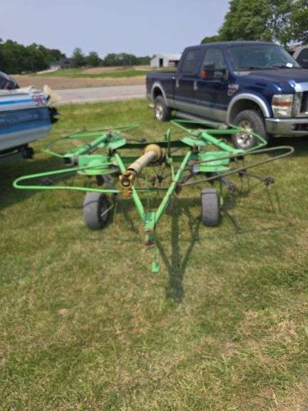 Duetz/Fahr 4 Basket Tedder, KH2.52, Good Tires - Schmid Auction