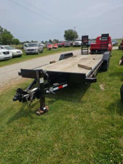2021 Midsota Nova ET8222 trailer with fold up ramps, vin ...