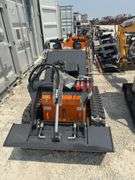 New 2024 Landhero mini skid steer, 23hp epa gas engine - Schmid Auction