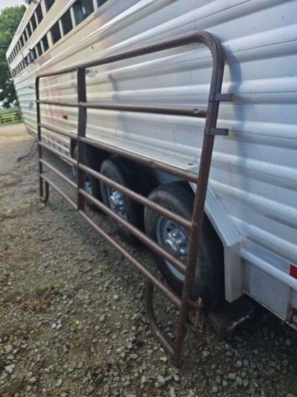 1 10 ft arena gate - Schmid Auction