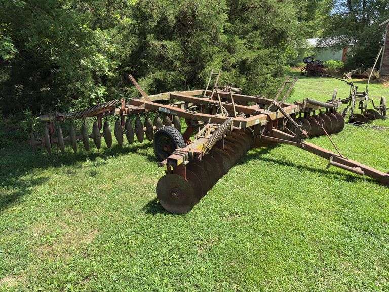 18ft Rhino Disk - Schmid Auction