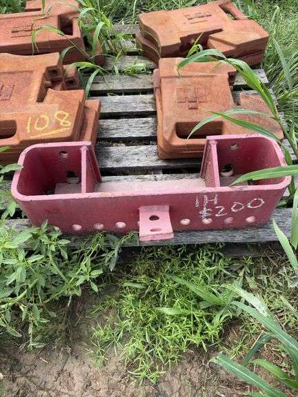 10 Hole IH weight Bracket - Schmid Auction
