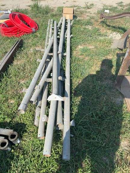 Shed door track with tandem rollers - Schmid Auction