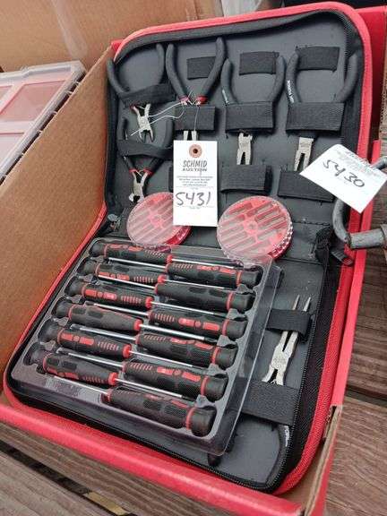 Needle nose plier set, small screwdriver set - Schmid Auction