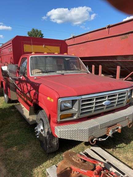 1982 Ford F-350, 351 Windsor engine, 60,679 original miles, retired ...