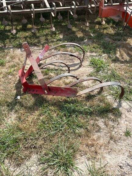3pt 6 Shank Chisel Plow, For food plots or compact tractor - Schmid Auction