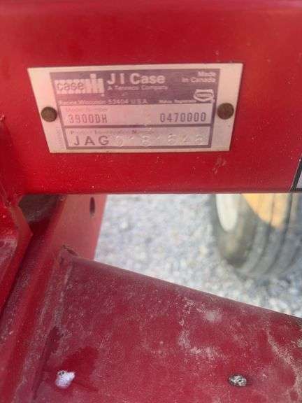 International 3900 18ft Disc, 7 1/2'' blade spacing, very nice, shedded ...