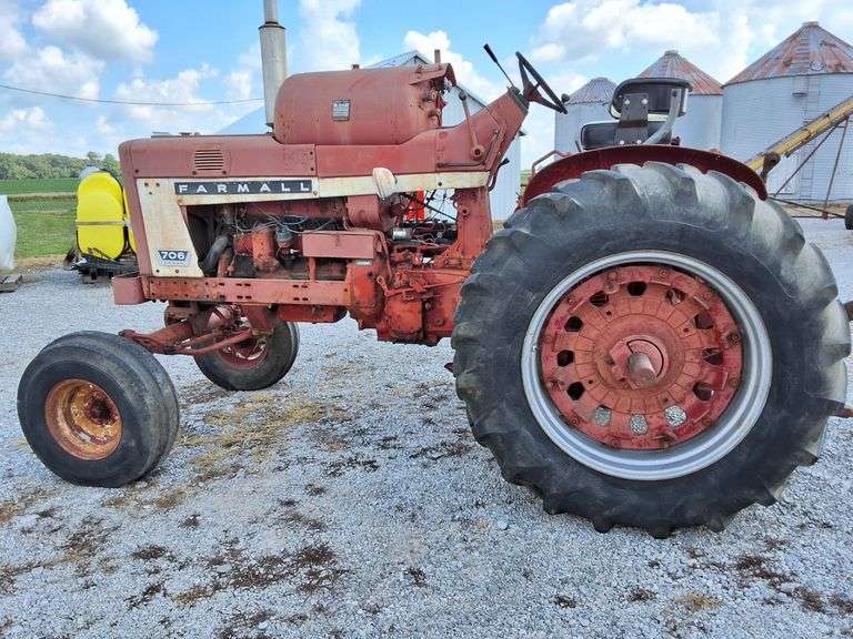 IH 706 Propane Tractor, wide front, 16.9x34 Tires, 540 and small ...