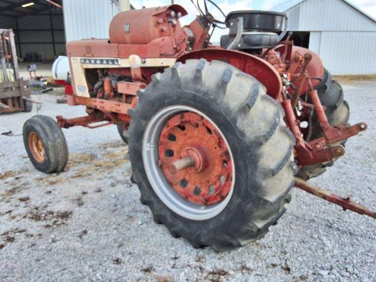 IH 706 Propane Tractor, wide front, 16.9x34 Tires, 540 and small ...