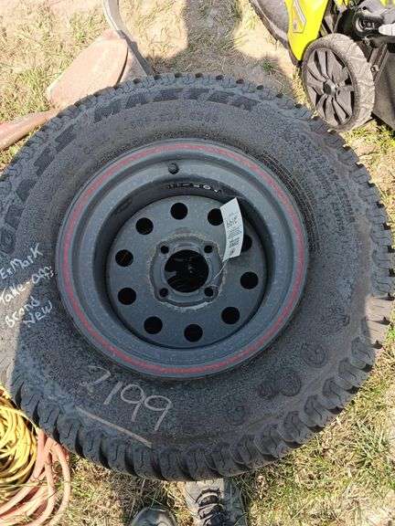Ex-Mark wheels and tires, new take-offs - Schmid Auction