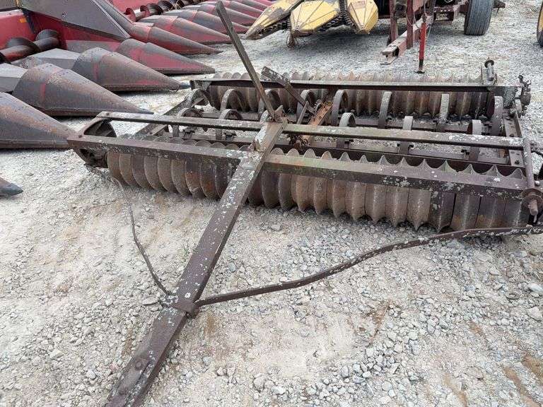 Pull type 9ft roller - Schmid Auction