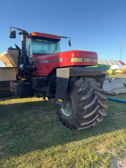 Case IH FLX 3300B 3 wheel floater dry fertilizer spreader, stainless G4 ...