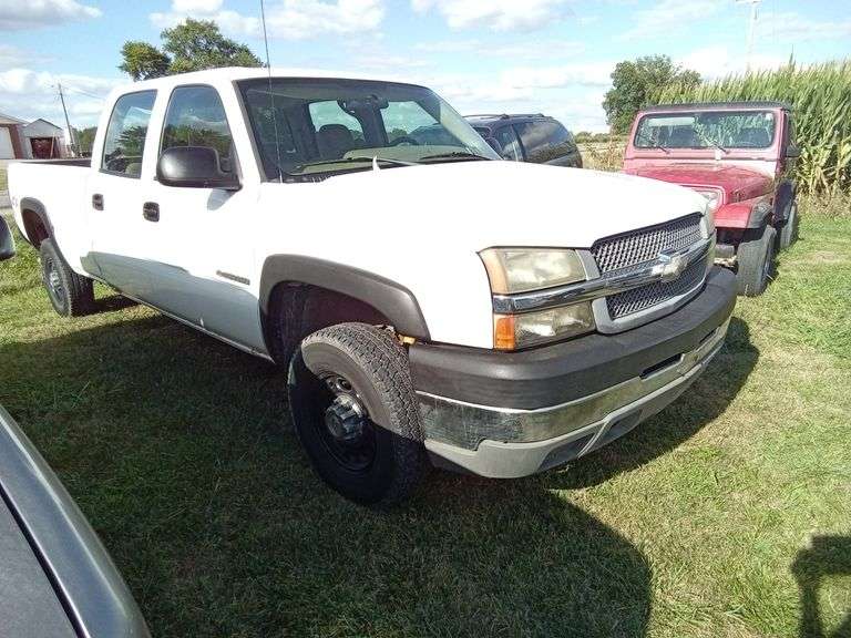 2004 Chevrolet 2500HD 4wd Pick Up Truck, 4 Door, Long Bed, 5th Wheel ...