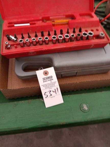 Driver set and road hazard kit - Schmid Auction