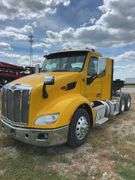 2016 Peterbilt 579 Day Cab Semi, MX13, 455hp, 10 Speed Automatic ...