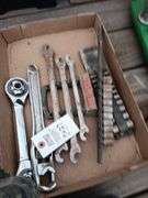 Speed wrench, sockets, misc. - Schmid Auction