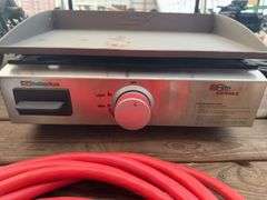 Suburban elite griddle - Schmid Auction
