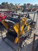 New AGT MX-CRT23 mini track skid steer, 739cc gas engine - Schmid Auction