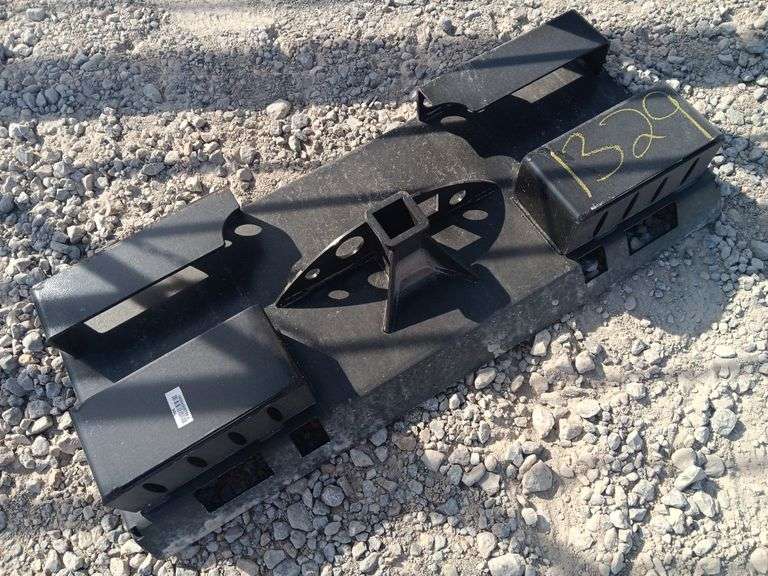 Loaded skid steer quick attach plate with receiver, hitch pin slots ...