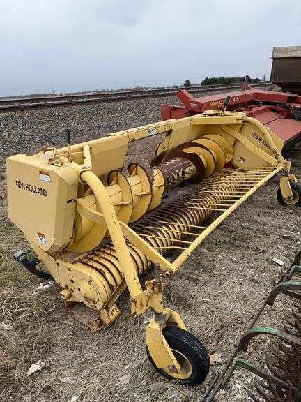 New Holland hay pickup head off of New Holland FX58 self-propelled ...