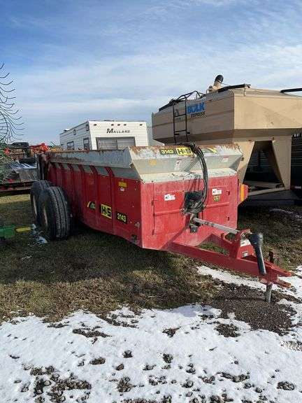 2019 H&S Manure Spreader 3143 Model, Small 1000pto, with manual, Good ...