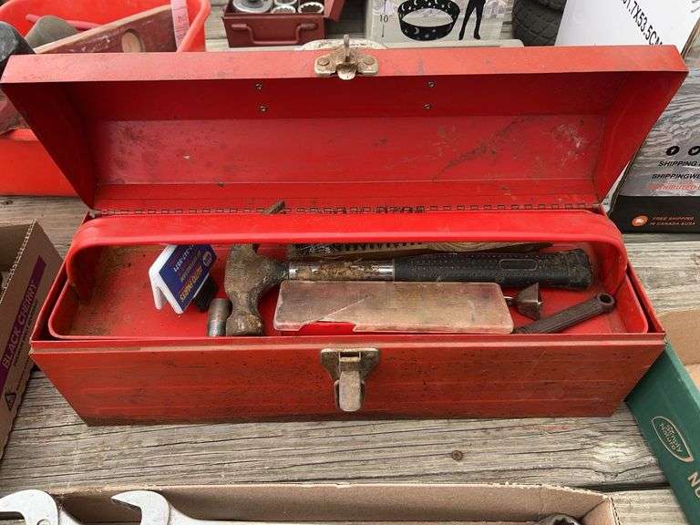 Hammers, Toolbox, flat bars, and misc - Schmid Auction