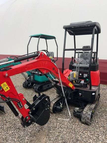 New 2026 YNT18EPA Mini Excavator, Yanmar 15hp Diesel, with side swing ...