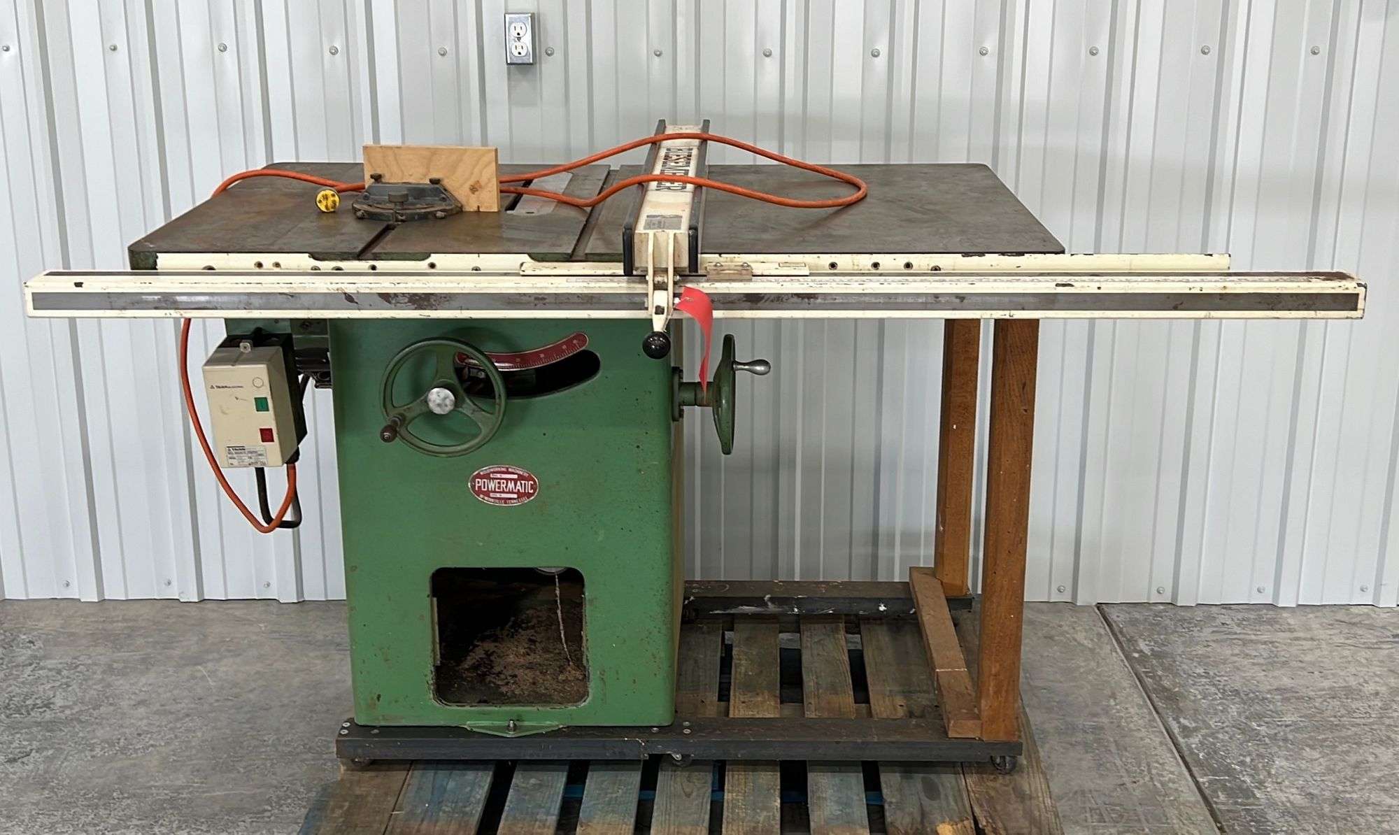 Powermatic table saw Schneider Auctioneers LLC