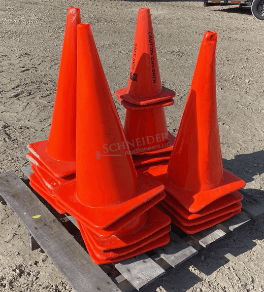 Group of used traffic cones - Schneider Auctioneers LLC