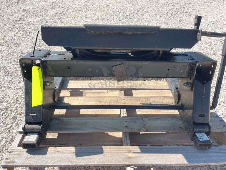 Reese Kwik-Slide 15k 5th wheel hitch for bed mount rails - Schneider ...