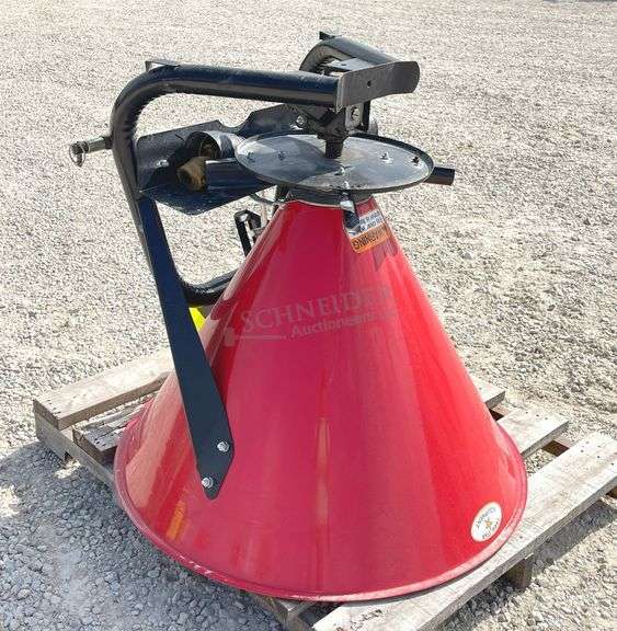Farm Star 3-point seed spreader - Schneider Auctioneers LLC