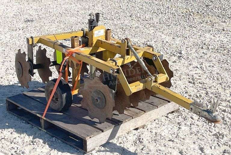 King Kutter 30" ATV disc - Schneider Auctioneers LLC