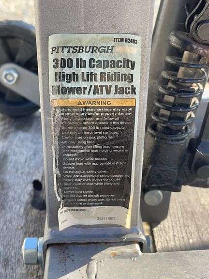 Pittsburgh 300 lb. mower/ATV lift - Schneider Auctioneers LLC