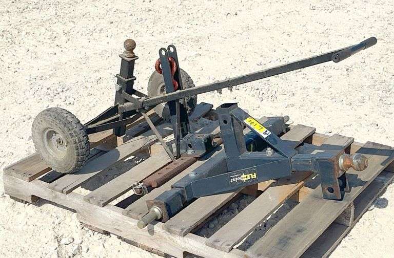 Group of trailer moving attachments - Schneider Auctioneers LLC