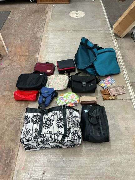 different sizes of bags and purses - SCHULTIS & SON, INC.