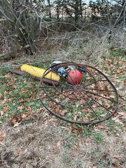Compressed air tank, steel wheel and rings, iron - SCHULTIS & SON, INC.