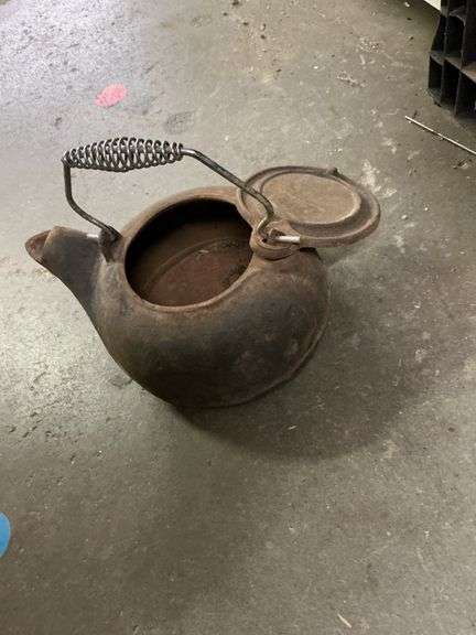 Cast iron kettle - SCHULTIS & SON, INC.
