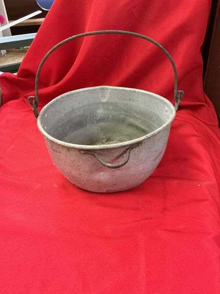 Vintage stock pot, cast iron sauce pot, vintage cast iron dutch pot ...