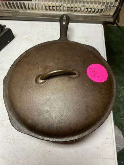 10 5/8 inch cast-iron skillet with lid number eight - SCHULTIS & SON, INC.