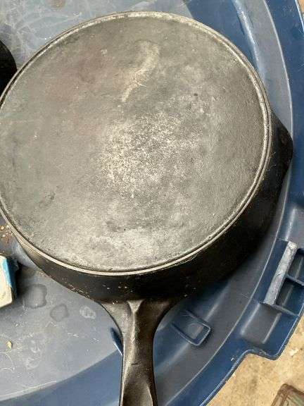 2 cast-iron 9 inch skillets - SCHULTIS & SON, INC.