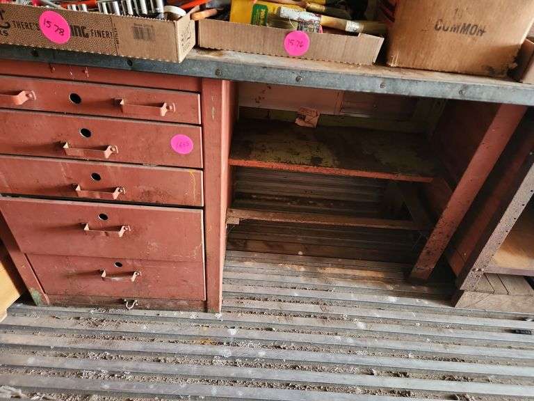 Metal Work bench with metal top - SCHULTIS & SON, INC.