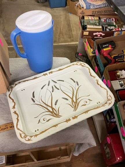 Box full of kitchen items - SCHULTIS & SON, INC.