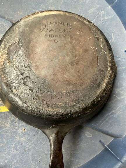 Wagner ware 1058 cast-iron skillet - SCHULTIS & SON, INC.